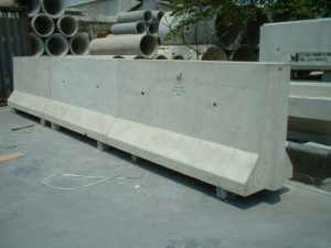 Road Barrier - PT. LISA CONCRETE INDONESIA